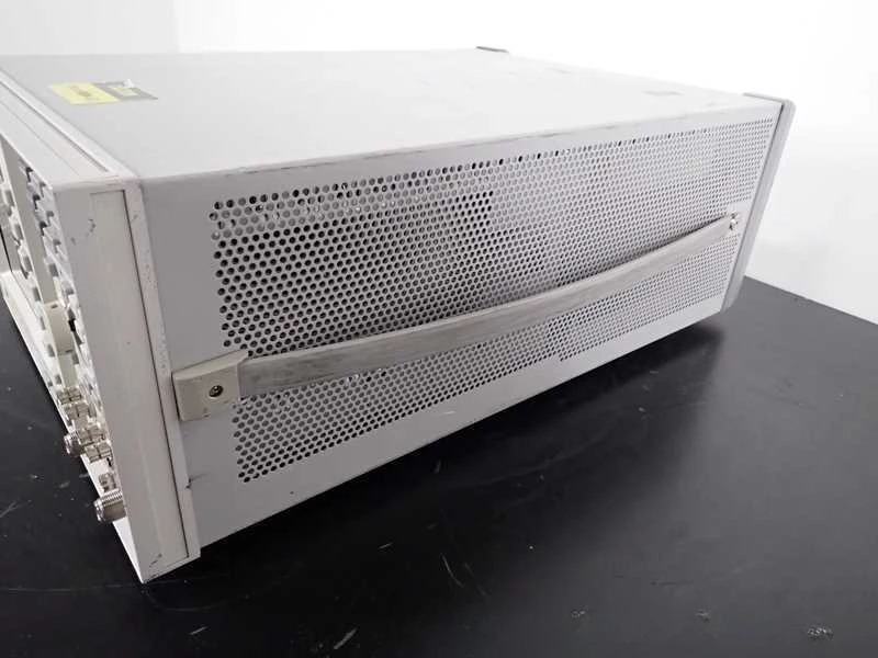 Agilent 8960 E5515C Wireless Communication Test Set